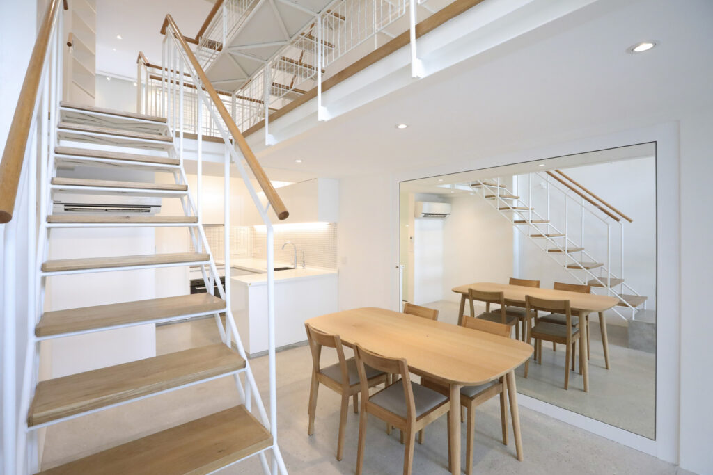Terrace House In Bangsar Is Divided Into Two Separate Units That Are ...